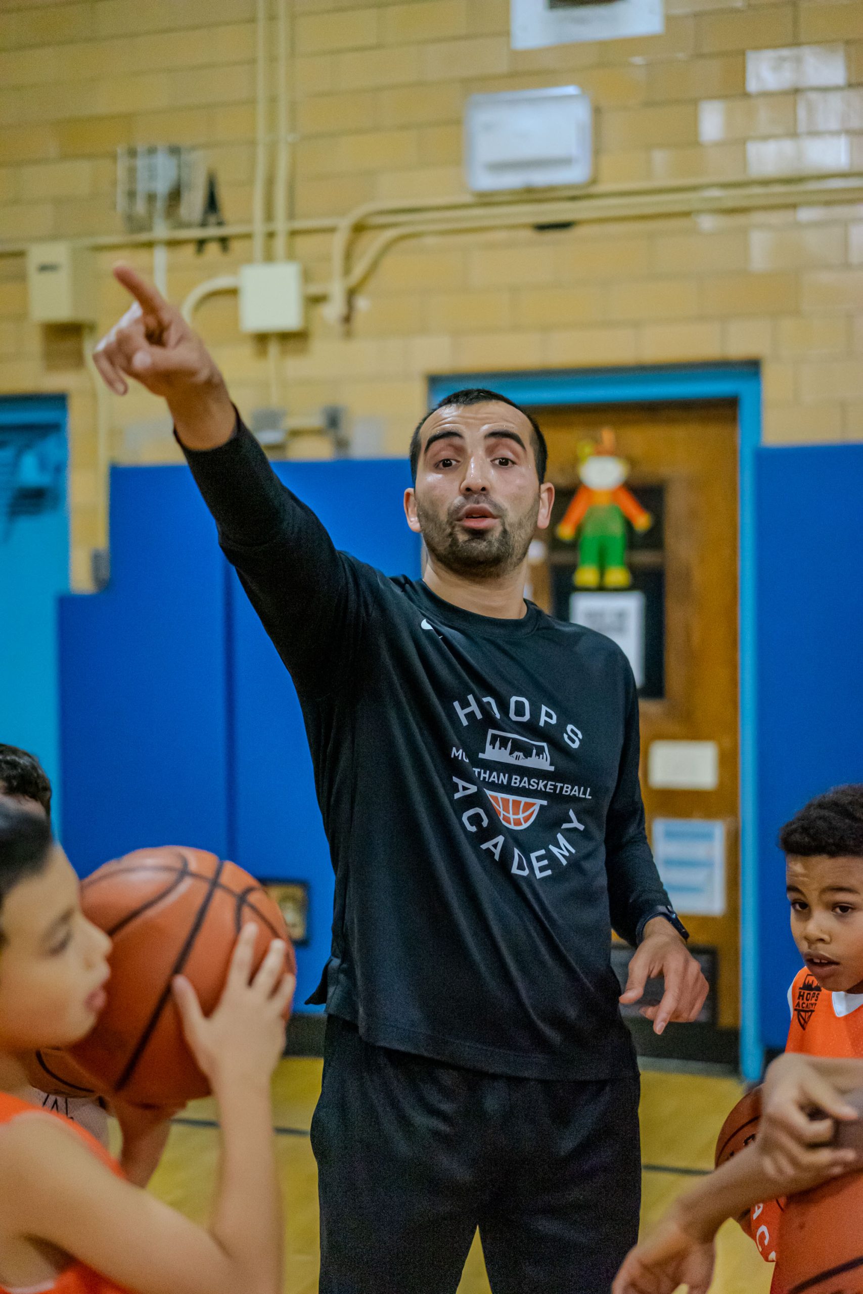 Expert NY Coaches for basketball | New York Hoops Academy